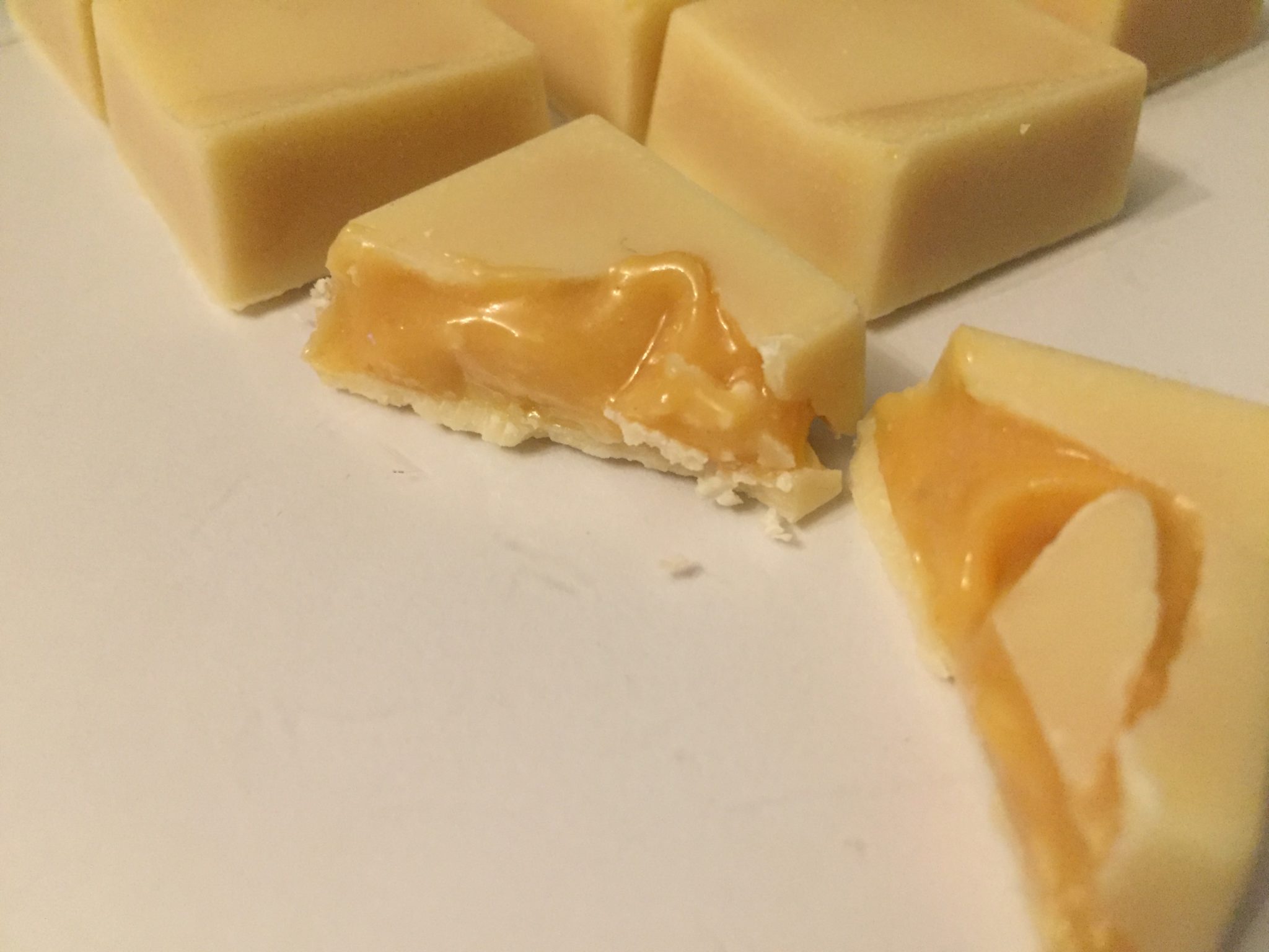 Bonbon Inspiration yuzu, rooibos et rhum